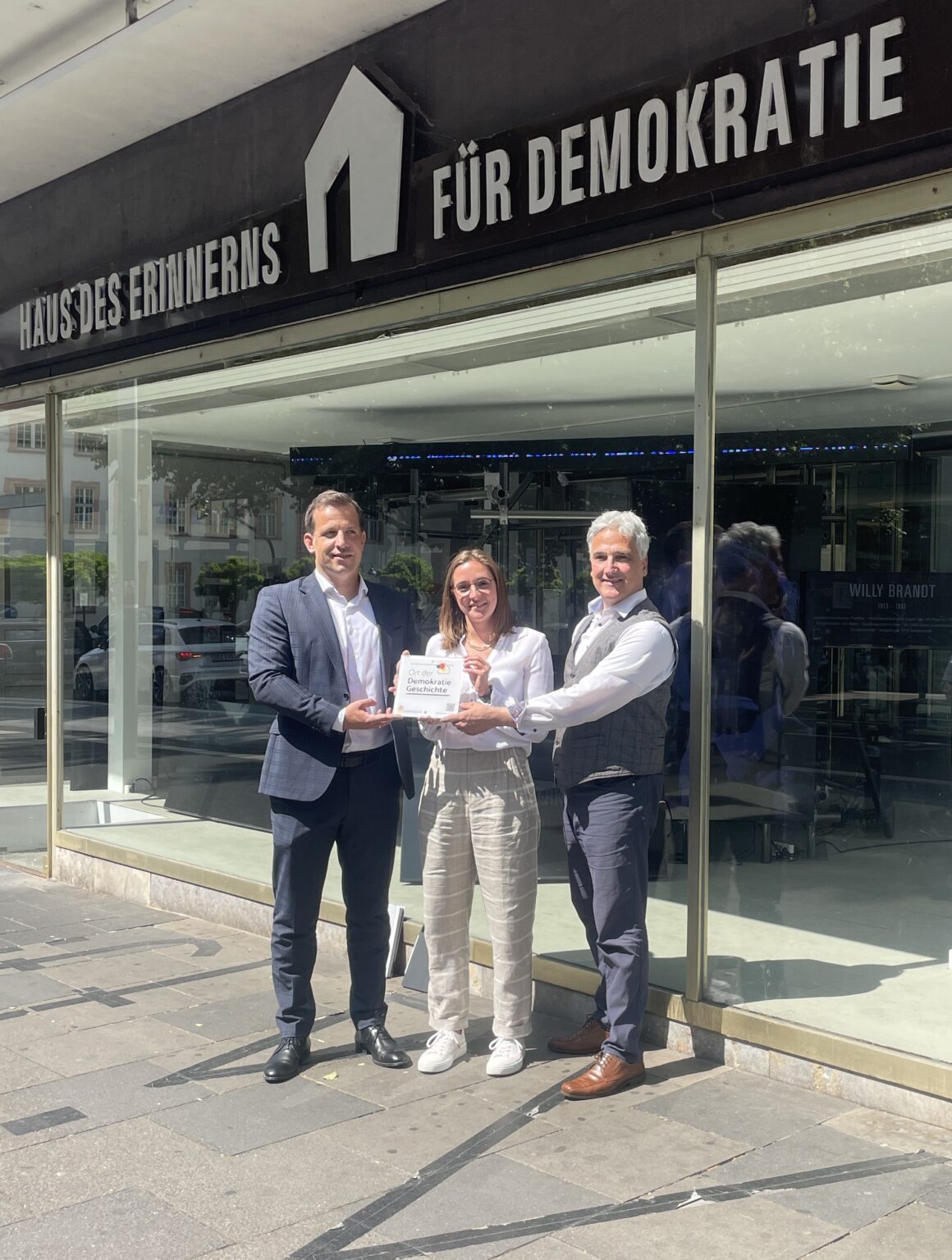 Unser HdE ist Ort der Demokratiegeschichte! – Haus des Erinnerns